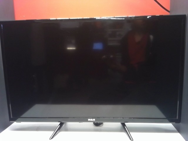 RCA RT3205-E 32" LED HD TV | Big C Pawn